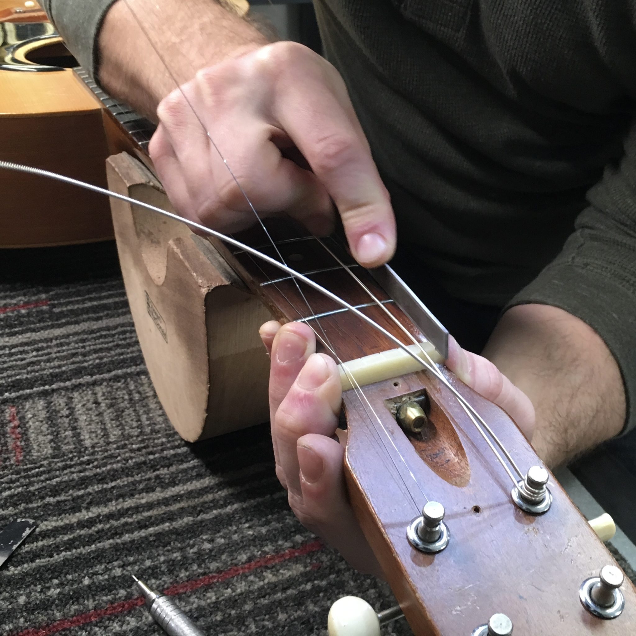 Making A Bone String Nut - Calico Guitarworks