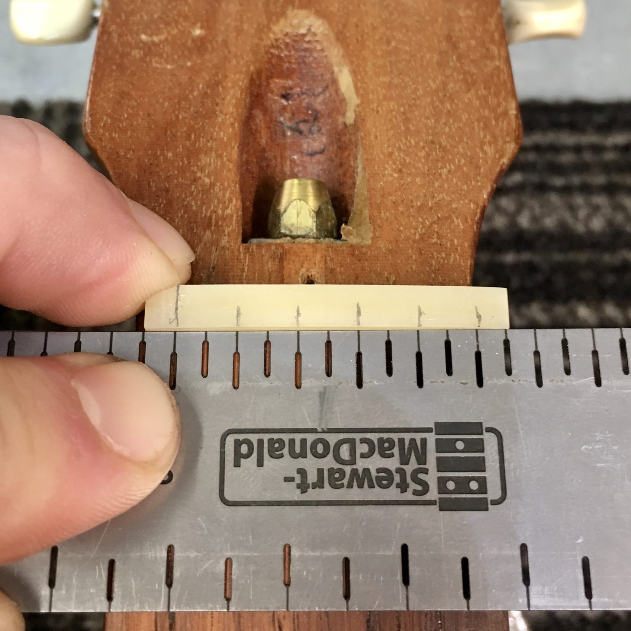 Making A Bone String Nut - Calico Guitarworks